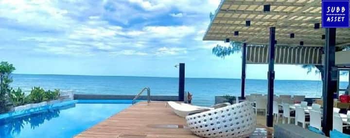 Beachfront Poolvilla For 30 Persons | Huahin - Hua Hin