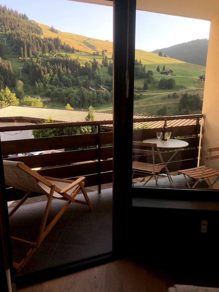 La Clusaz Appart Rénové Sur Pistes-vue Champs éTé - La Clusaz