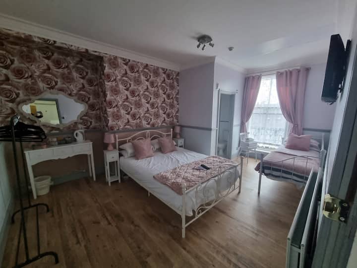 Lilyrose Hotel Whitby - Deluxe Double (Room 6) - Whitby