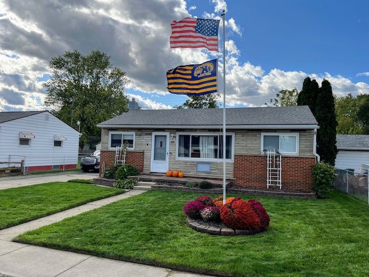 Cute Home Near Emu And U Of M - Ypsilanti