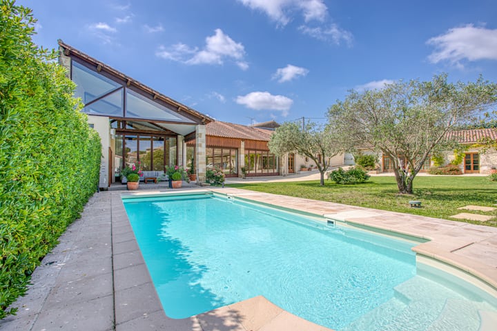 Converted Winery Near Avignon - Beaucaire