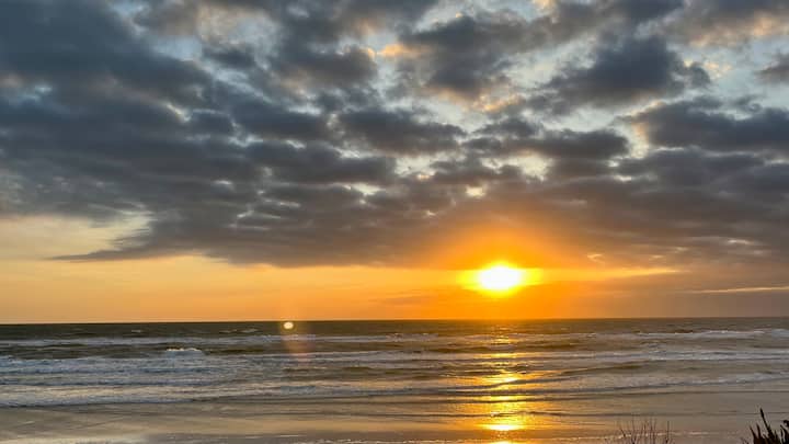 Oceanfront Condo On Daytona Beach - Daytona Beach Shores, FL