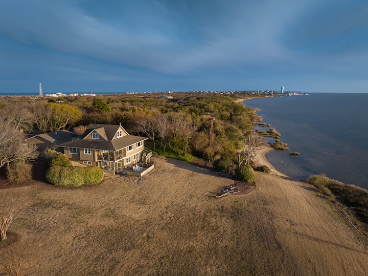 Barb's Retreat | Waterfront In Duck -Pet Friendly! - Duck, NC
