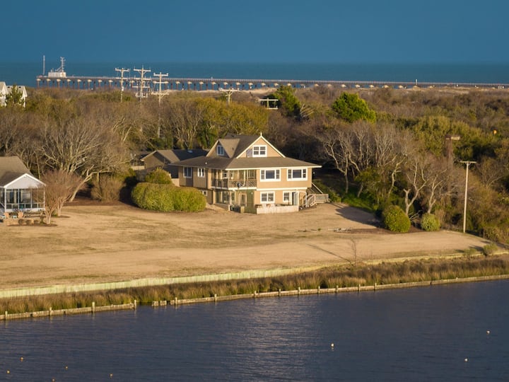 Barb's Retreat | Waterfront In Duck -Pet Friendly! - Duck, NC