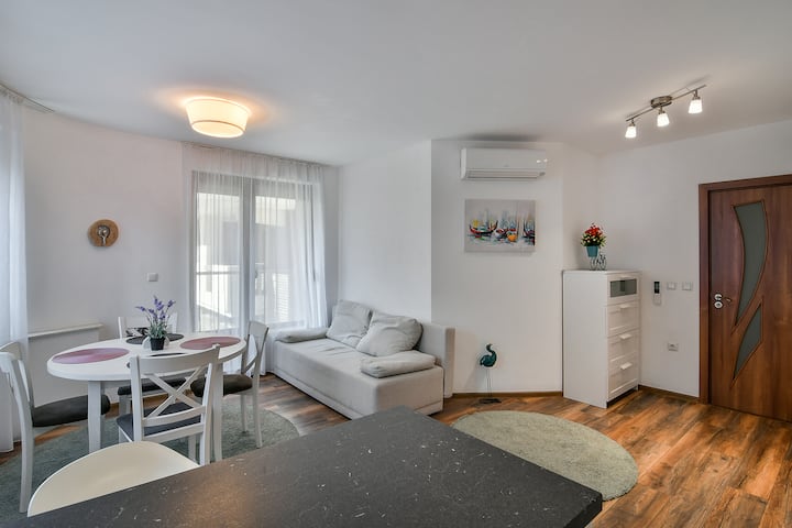 Varna Beach 1 Apartment - Varna