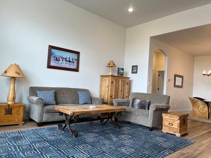 Palisade, Colorado's "Lily Pad" - Palisade, CO