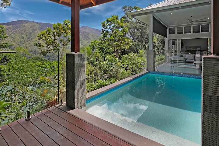 Cairns House accommodation & holiday rentals - Queensland, Australia ...