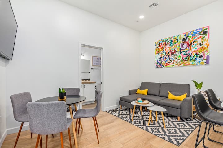 Locale | 2br/2bath | Washer/dryer, Pool & Jacuzzi! - Tucson, AZ