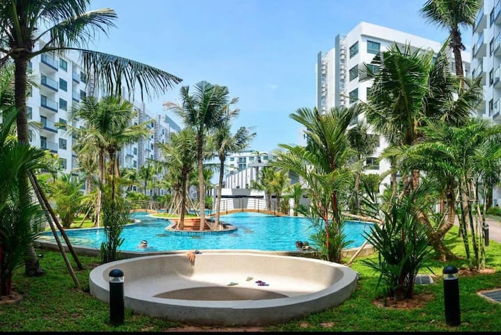 现代简约一居公寓，带游泳池、健身房中文房东 - Pattaya City