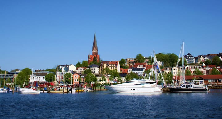 Gemütliche 2zwhg Strandnähe Parkplatz Schlüsselbox - Flensburg, Almanya