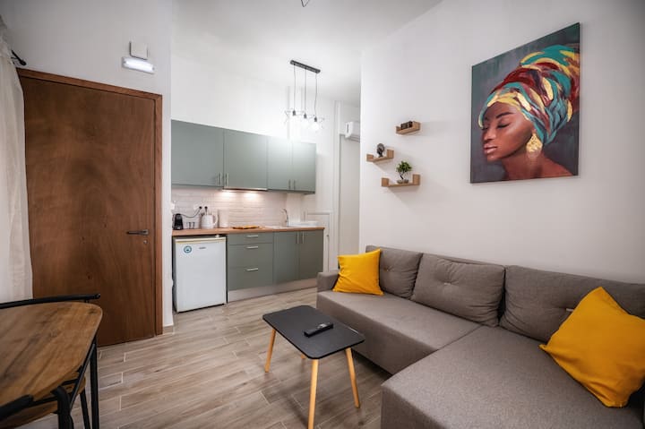 Mitropolis Places - Africa Apartment - Corfu