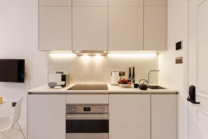 Private Micro Studio Located In Notting Hill. - Londra