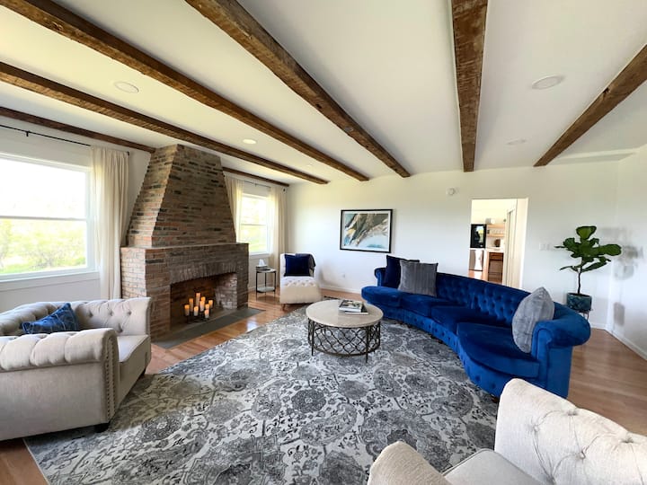 Finger Lakes South Point Cayuga Lake Lookout - Ithaca, NY