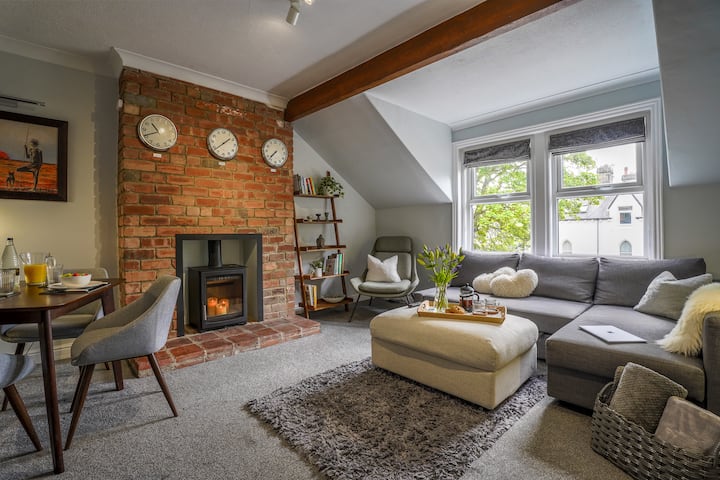 Charming Loft Apartment In The Heart Of Harrogate! - Harrogate