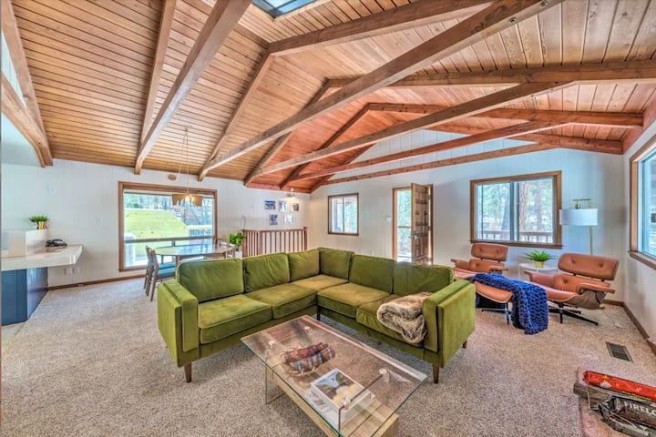 The Bear Tree Haus- W/ Hot Tub! - Ruidoso, NM