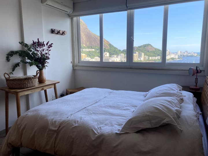 Apartamento Com Belíssima Vista No Rj! - Rio de Janeiro