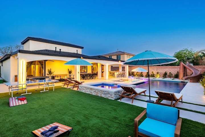 *Welcome To Sunshine Manor* - Indio, CA