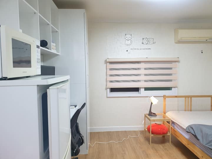 민하우스J(랜덤배정)/2호선역세권/주방,욕실,세탁기단독사용/장기숙박추천 - Seoul