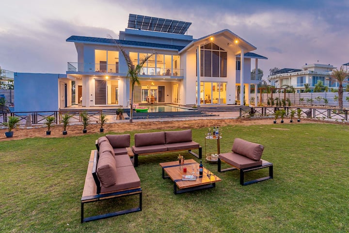 Gurugram Farmstay Holiday Rentals - Haryana, India | Airbnb