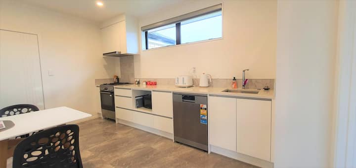 Cozy 2- Bedrooms Unit In Hamilton - Ngāruawāhia