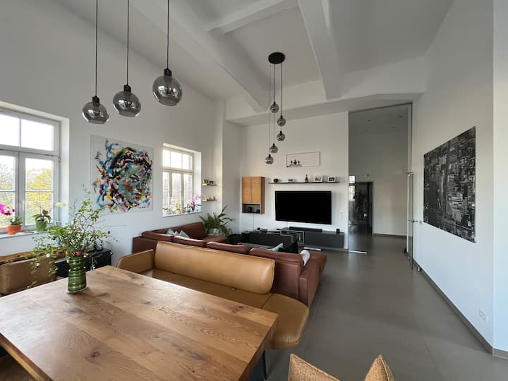 Moderne Loftwohnung Im Zentrum-ost - Leipzig