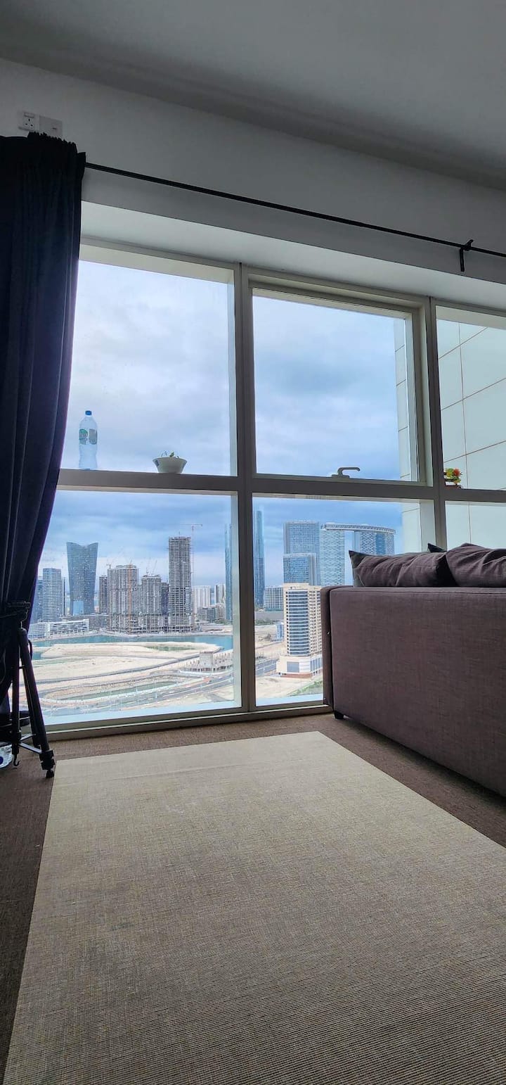 Entire Studio With A Magical View & Swimming Pools - Abu Dhabi
