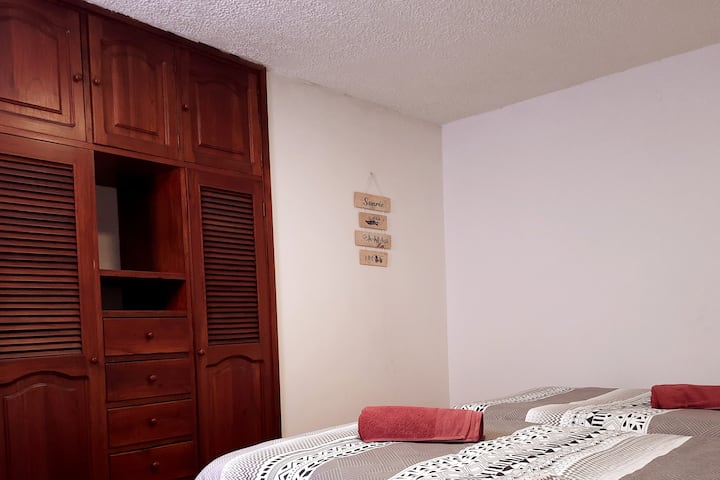 900 Mb /Grupos/cc Santa Fe / Clinicas/xcoli. - Bogotá