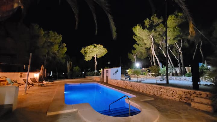 Casa Caledonia - 2 Chambres 85m², Piscine, Jardin - Benisa