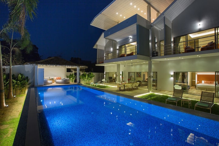 5-bdr Villa With A Beach Club And 5* Hotel Service - Ko Pha-ngan