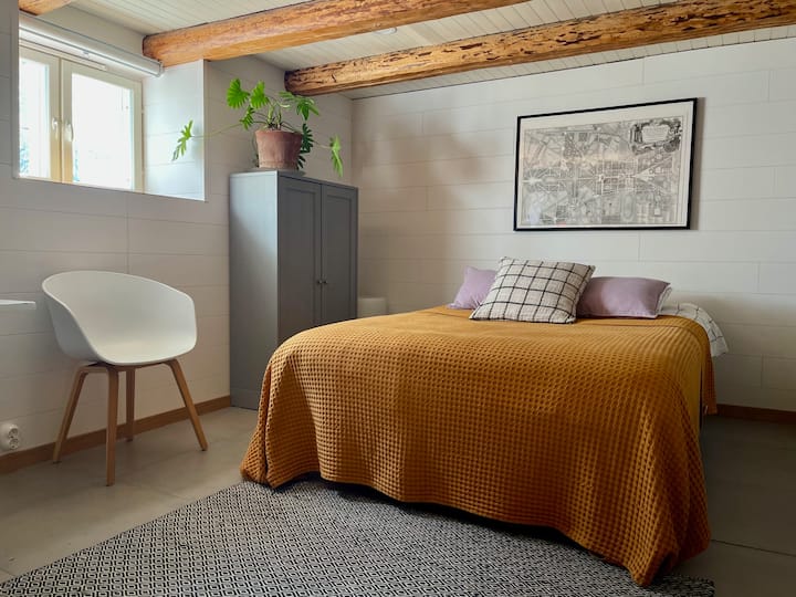 Unique Studio With Sauna In Charming Puu-käpylä - Helsinki