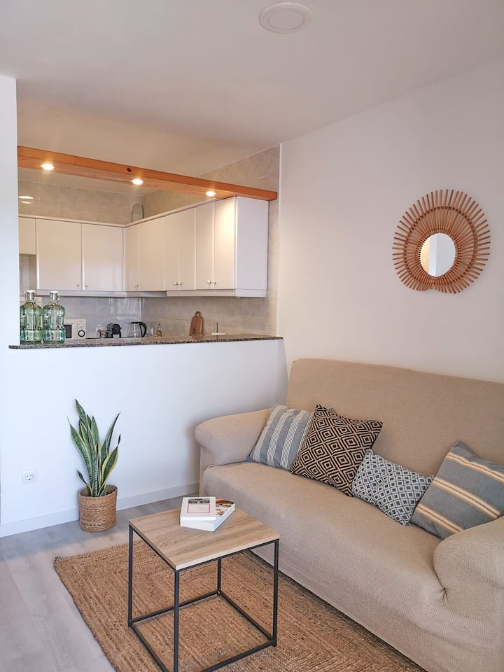 Bonito Apartamento Con Piscina - Minorque