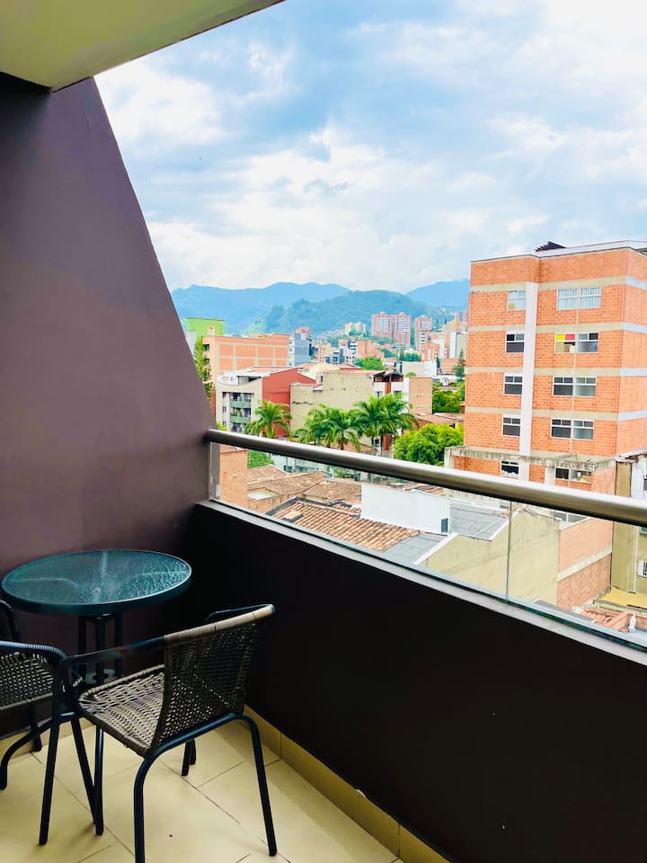 Exclusive Condo: Private Elevator, Safe & Private - Medellín