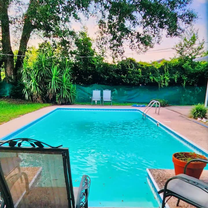 Cozy Rv/ Little House, Huge Pool, Jacuzzi, Private - 奧卡拉