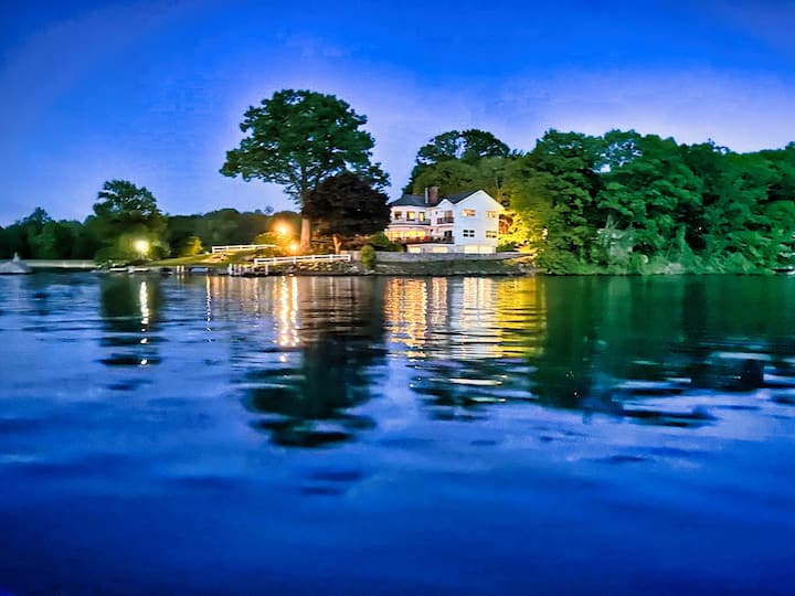 A Rare Waterfront Retreat On Candlewood Lake - Brookfield, CT