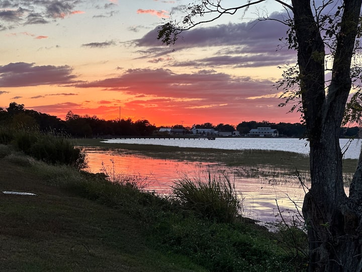 Agape Lake House - Clermont, FL