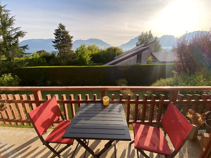 Vers Rives - 50m2 Bord De Lac Avec Vue - Sévrier