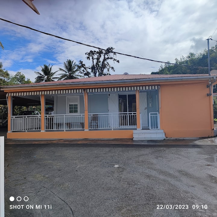 "Kaz Fanmi Nombreuse" - Guadeloupe