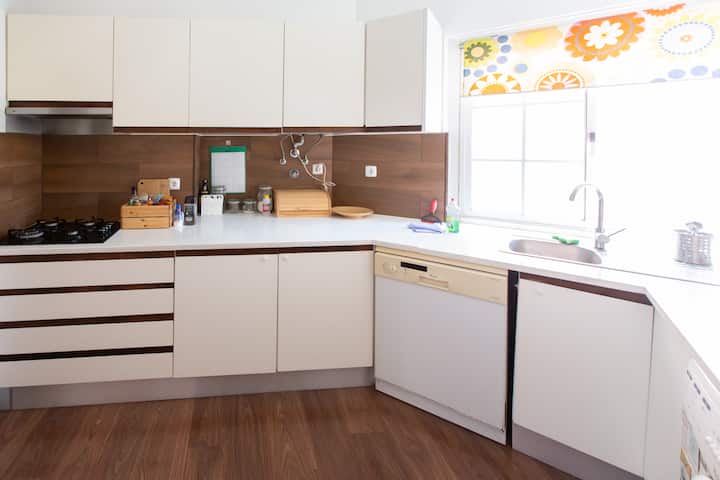 Central Spacious 2 Bedroom Apart - Lisboa