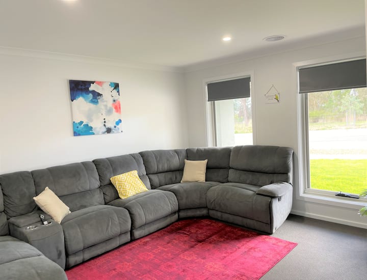 Home (Ava) In Thurgoona Albury Wodonga - Albury