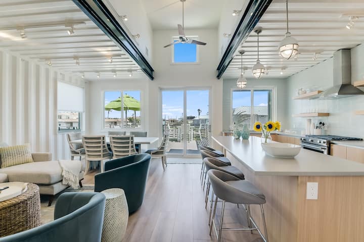 Modern By The Sea - Green - Port Aransas, TX