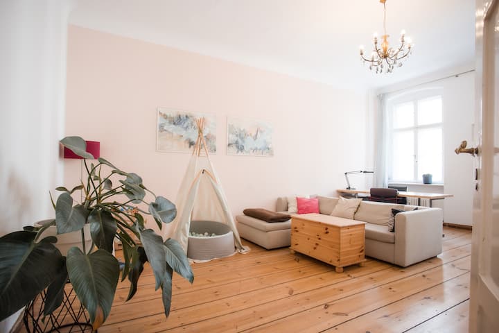 Beautiful City Apartment In The Heart Of Kreuzberg - Berlin