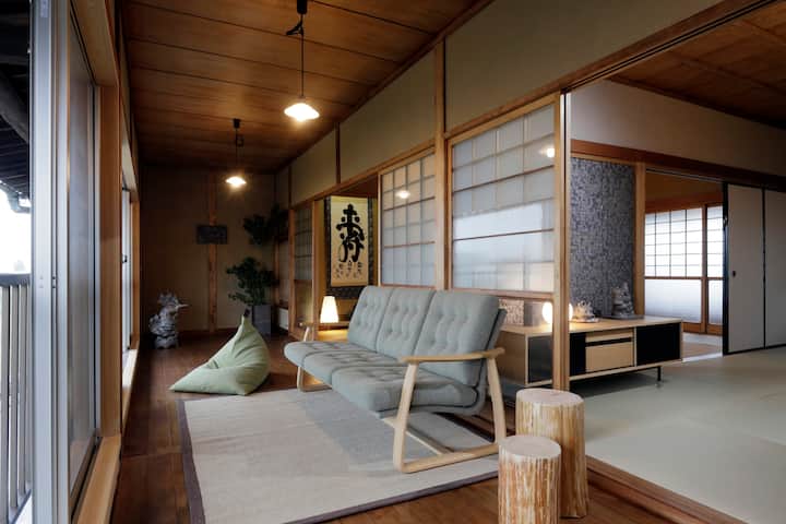 いぶし瓦の邸宅で感じる里山の暮らしと瓦。【1日1組限定】 - Himeji