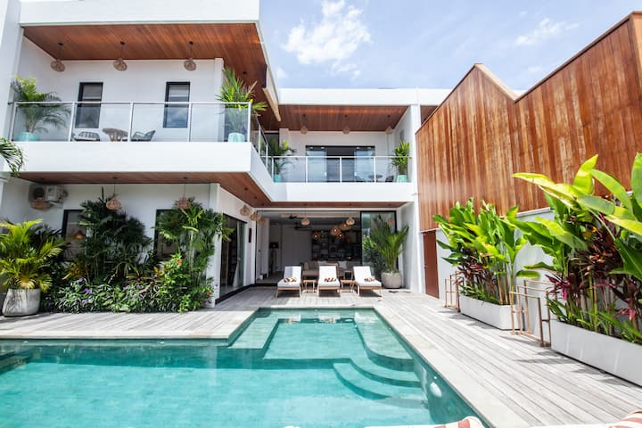 New Villa Zayana, Yunqi 3 Bedrooms 800m To Beach - Bali