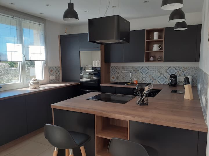 Logement  Dans Maison - Rognonas - Avignon