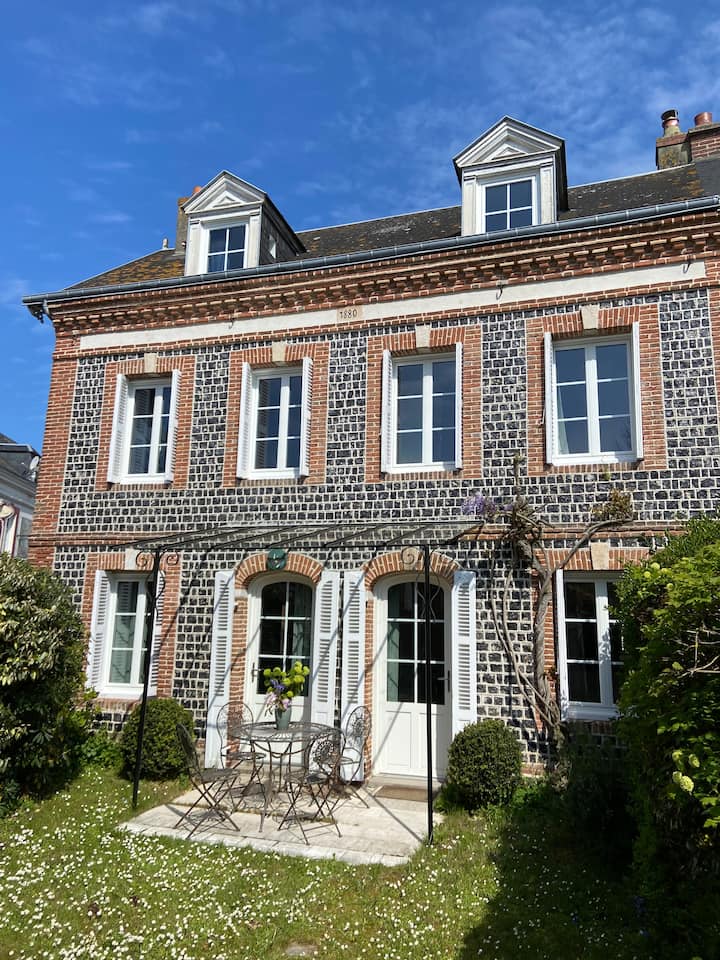 Maison Typique Au Cœur D'etretat - Étretat