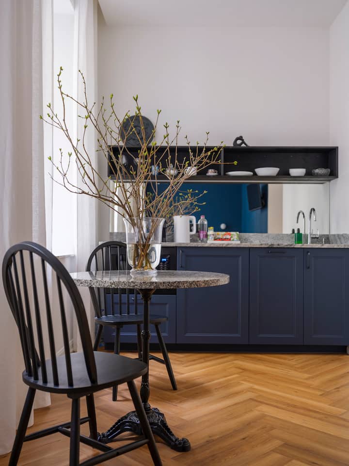 Miro Rooms Skolas (Blue)-quiet Chic, Free Parking - Riga