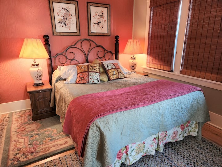 The Aviary At Menagerie House - Cheyenne