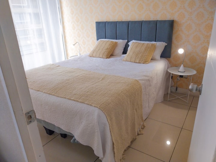 312 - Dos Habitaciones + Parking Gratis - Santiago (Chile)