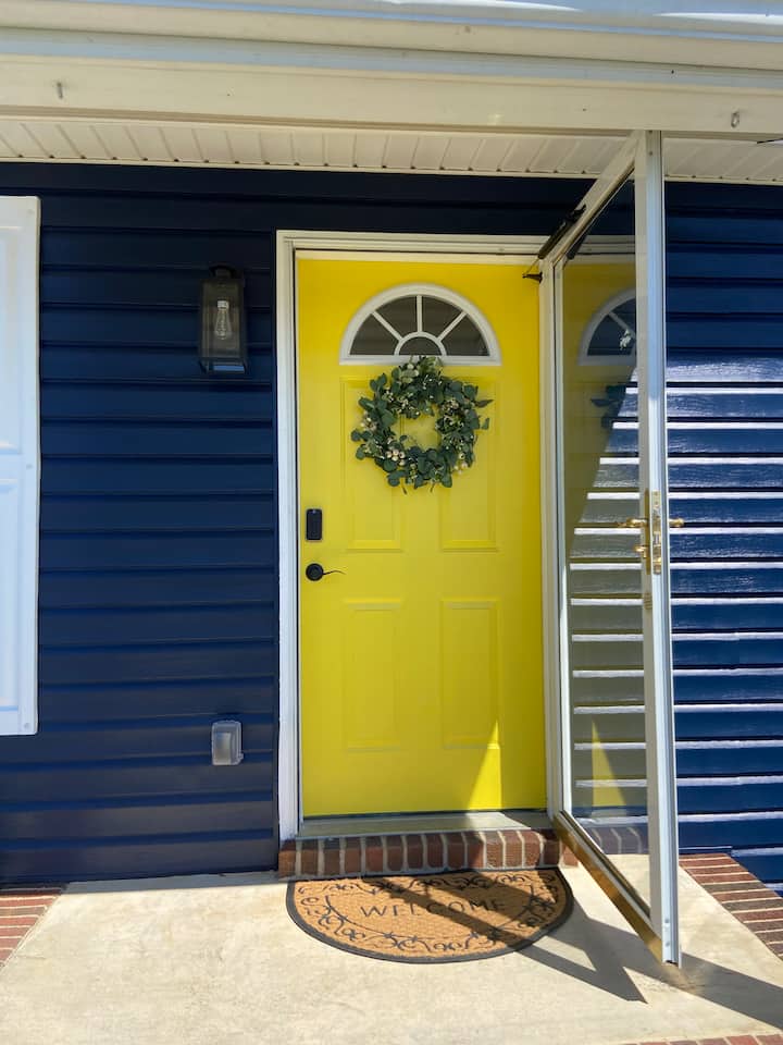 Nova Luna Mountain View Cottage - Stanley, VA