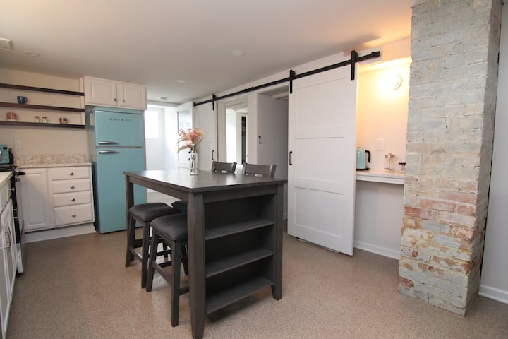 Enchanted Place To Feel Content - Milwaukee